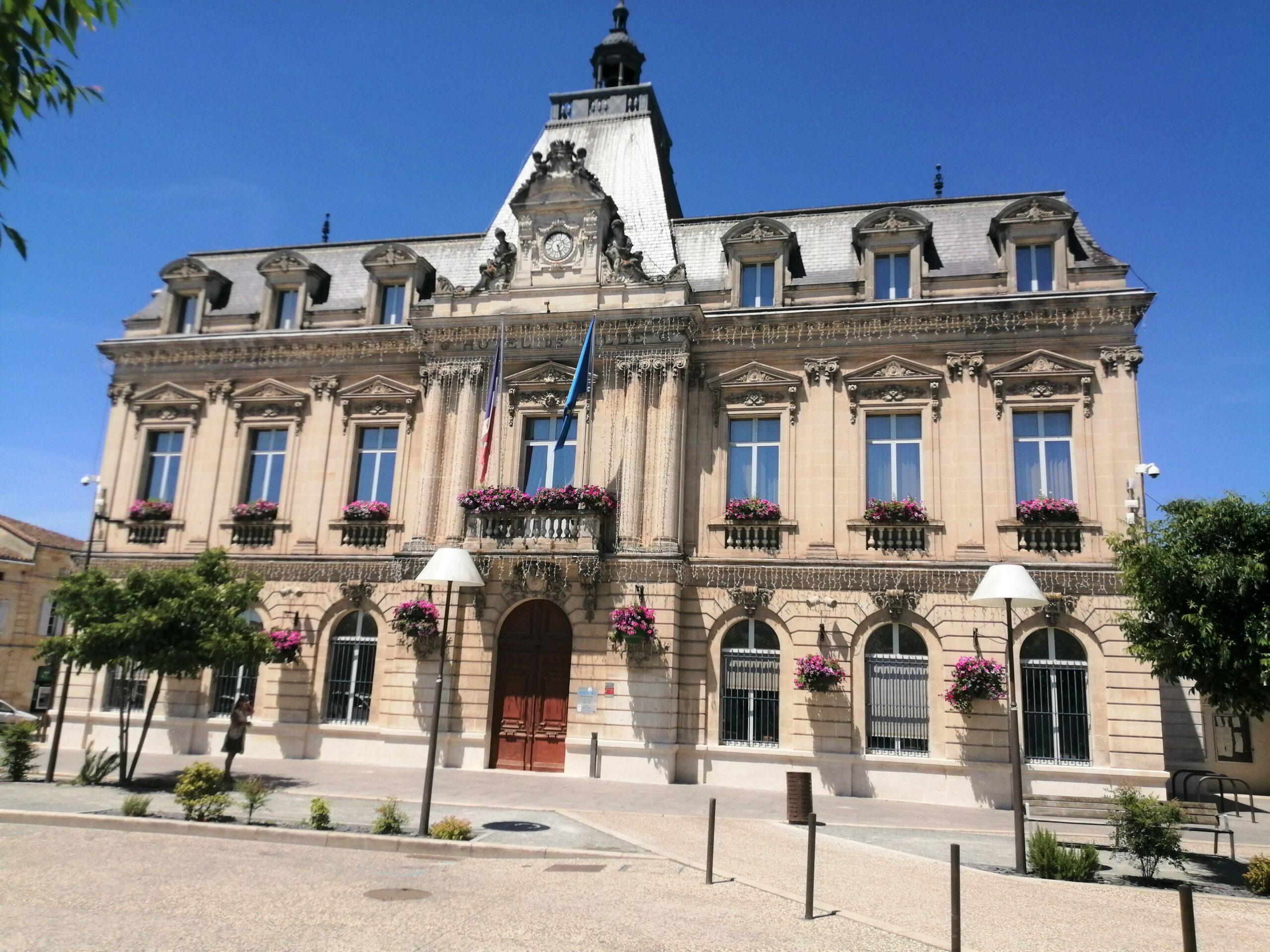 Mairie de Coutras - Coutras